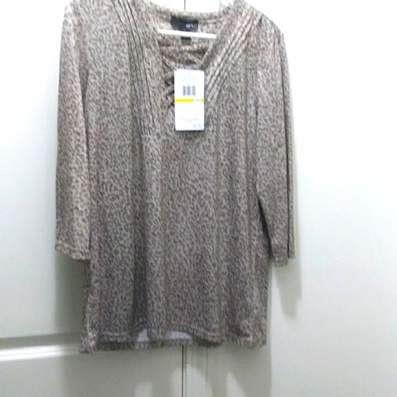 Erika | Tops | Nwt Erika Top That Is Known As Wicker Copa Cat | Poshmark